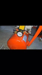 HUGO Air Compressure 25L Rs:21,490/= Call use homagama ඩිපෝවකgawa No 215 High Level Road Kandalanda Homagama ☎ 072 641 1843 #creatorsearchinsights2025 #hugoallpowertools #hugocompressor #foryourpage #hugoaircompressure #compressuremachine #aircompressor | Tools Import & Distributor