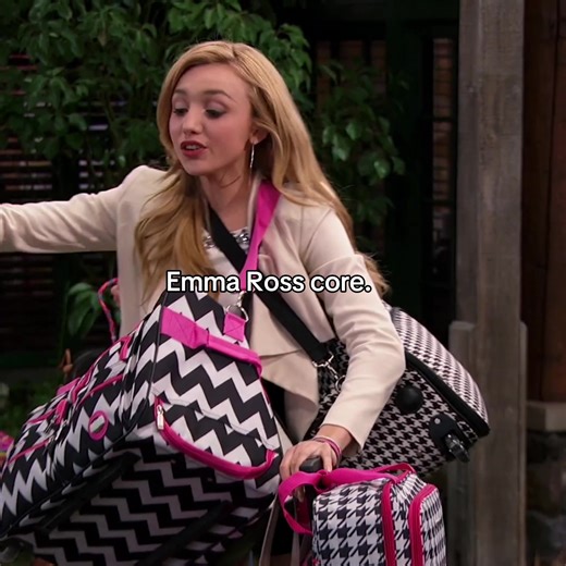 My favorite blonde #emmaross #bunkd #peytonlist #viral #fyp | Peyton List