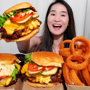 12K views · 449 reactions | Eating Shake Shack's new The Big Shack and Beer Battered Onion Rings! #mukbang #asmr #cheeselover #shakeshack #fastfood #eatingsounds | Peggie Neo | Facebook