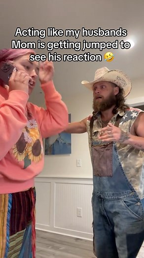 95K views · 2.7K reactions | Acting like my husbands mom is being jumped prank  Southern Sweetie  #fyp #prankgonewrong #pranks #prank #mom #husbandreacts #funny #fight @topfans | The Crazy Hillbilly Gaming | Facebook