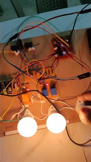 Smart Hybrid Energy Management System using Arduino UNO
