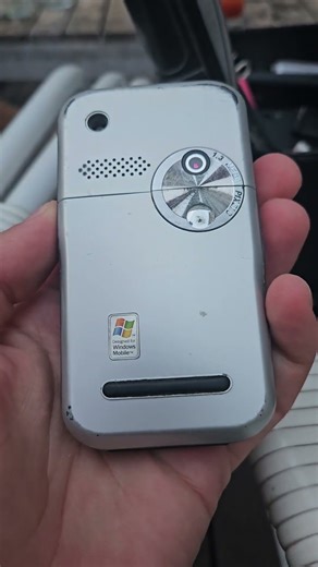 Where XDA Forum started - HTC Magician / Vodafone VPA Compact