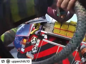 Great clip of "the hybrid reverse lay". 🚒💦🔥 This technique is a bit of a variation of the reverse lay that some departments (FDNY, Detroit) execute. In those scenarios (to best of my knowledge), the attack engine drops at the fire and goes to the hydrant. No other engine ends up at the front of the fire building. In this video, the engine drops two separate lines. The attack line, and the separate supply line. The scenario is that that the best hydrant is past the house... Dropping the supply