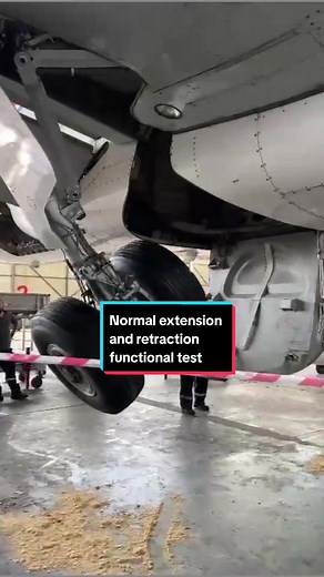 A320 Landing Gear Normal Extension and Retraction Functional Test