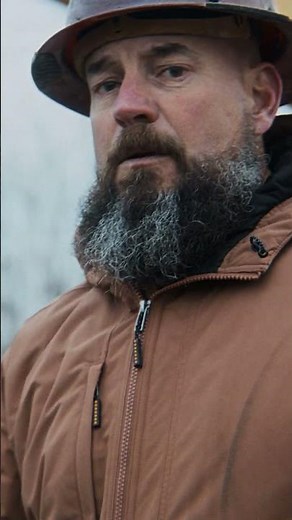 Work Warm #ariatworkboots #workwear