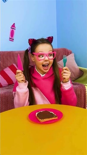 मेज़ को साफ करो! 🍽️🧼 बच्चों के लिए मजेदार चुनौती! ✨