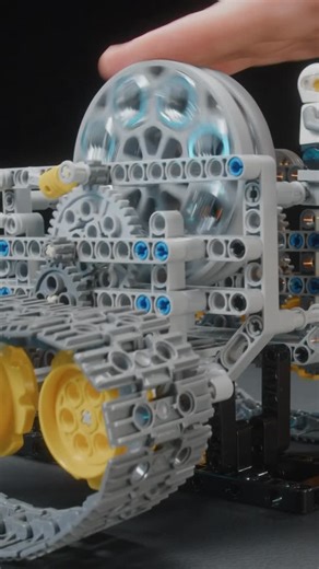 Doctor Engine on Instagram: "Flywheel Motor for LEGO Vehicles #lego #stem #engineering #legoideas #satisfying"