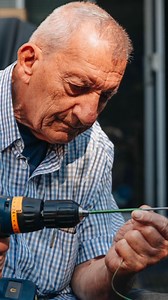 323K views · 2.6K reactions | Crafting Colorful Wire Coils for Orgonite By Reinhard Stanjek #diy #handcraft #coils #orgone #orgonite #orgoneenergy #reinhardstanjek #ascensiontools #handmadecoil | Reinhard Stanjek - Ascension Tools | Facebook