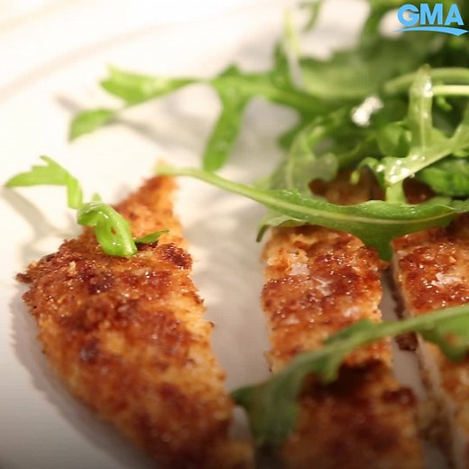 This delicious garlic chicken recipe by Jamie Oliver only takes 5 ingredients to make! https://gma.abc/2AEjkw4 | Good Morning America