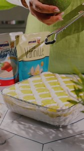 Voici un dessert au citron qui allie fraîcheur et gourmandise, parfait pour les amateurs de saveurs acidulées. Simple à réaliser, il séduira à coup sûr vos convives! Crème au citron 1 verre de citron (150 g) 1 verre d'eau (150 ml) • 2 à 3 càs de Maïzena 4 càs de sucre (ou plus selon votre goût) 2 jaunes d'œufs • 50 g de beurre Crème cheese • 2 verres de lait (300 ml) 200 g de fromage crémeux ou des triangles • 4 cas de chantilly en poudre @nova_algeriee • 1 càc de vanille @nova_algeriee Autre in