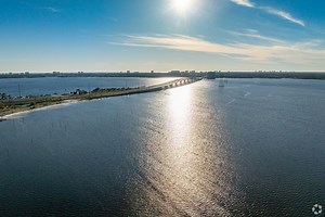 Living in Springfield, FL