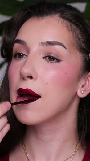 Bold Red Lipstick look Wearing the Stila Stay All Day Liquid Lipstick in shade Glamberry