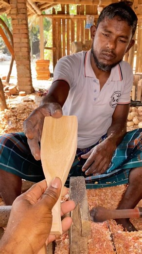 Traditional making lemon juice machine process skills.🍊
