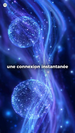 Deux particules séparées… et pourtant connectées instantanément, peu importe la distance qui les sépare. C’est le phénomène fascinant de l’intrication quantique. Quand l’état d’une particule change, l’autre réagit immédiatement, comme si une connexion invisible défiait le temps et l’espace. Cette propriété a été expérimentée et vérifiée des centaines de fois, confirmant que la réalité à l’échelle quantique est radicalement différente de notre intuition quotidienne. L’intrication est à la base de