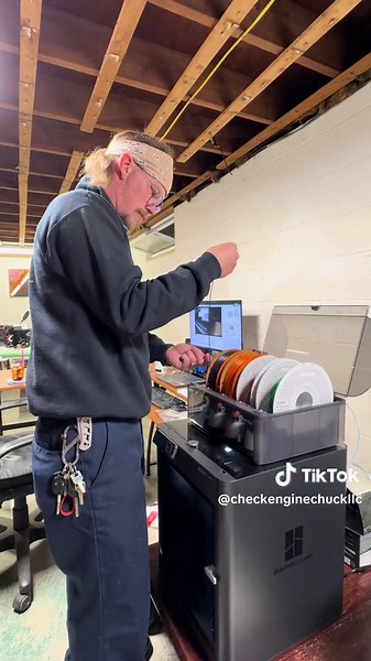 Thabk you so much to all of the 120 preorderes on the CEC LOAD CAGE!! We are past the r&d and into manufacturing now!! As of right now everything is panning put to be shipped out within my original timeline! Heres a little peak into how complex this process really is 😂 i underestimated it, but i love a challenge! @Panda i found a solution to running out of filament 😂 #3dprinting #cecloadcage #preorders #tools #loadtest @Christina Smiles is mute but ill show that in the update tomorow!