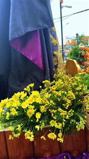 Experience the Santa Maria Cleofe Holy Week Procession