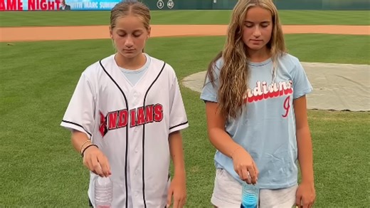 Tic tac toe showdown: Sisters go head to head