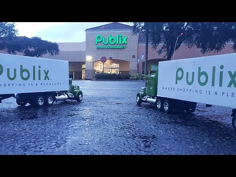 Publix 18 Wheeler (radio controlled truck)