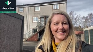 Location – Wigton Guide Price - £100,000 Cockermouth Office – 01900 822200 SUPERB FIRST FLOOR 2 BEDROOM MAISONETTE WIGTON IN THE HEART OF WIGTON TOWN CENTRE!! This is a deceptively spacious first floor, two bedroom maisonette located only a two minute walk into Wigton town centre with its array of local amenities. Internally the property is beautifully presented having modern fixtures and fittings throughout and the accommodation comprises a modern fitted kitchen, large lounge, two bedrooms and 