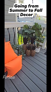 I've pulled out my outdoor fall decor. I'm ready for some cozy fall nights on our patio. #falldecor #fallvibes #autumnvibes #cozyvibes #seasontransition #outdoorliving | Home Body with Forlisa