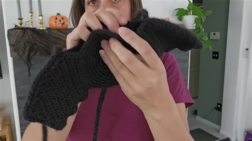 Bat Purse Crochet Pattern PDF: Spooky Halloween Bag - Etsy