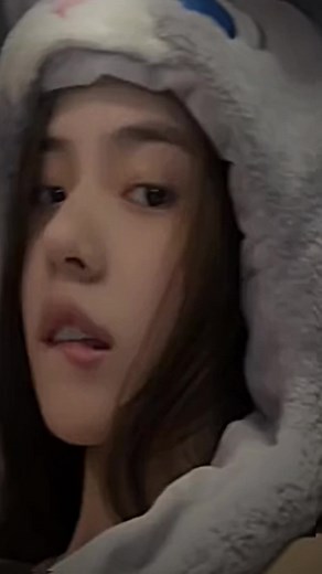 FastHand Challenge: Girls Showing Off Their Quick Hands