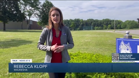 Closing and consolidating schools has Waukesha parents question district's enrollment data