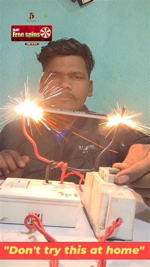 SK_ELECTRIC_1 on Instagram: "😱Is graphite a good conductor of electricity🤔⚡Let's test. Science experiment| Electrical engineering"