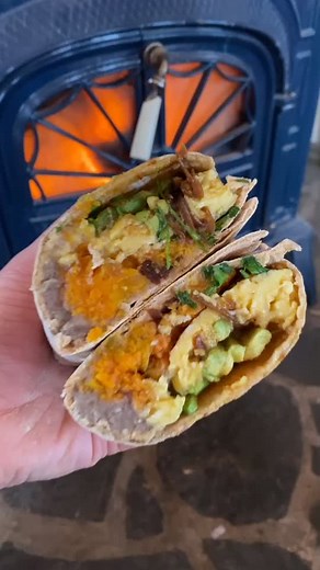 A damn good breakfast burrito this morn #breckfast #burrito #egg #sweetpotato #avocado #sourdough #fyp #fy