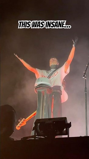 This was INSANE… - Twenty One Pilots Breach Hershey! #twentyonepilots #music #breach