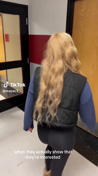 m a y a (@mayar3_) - Understanding Signs of Romantic Interest in School