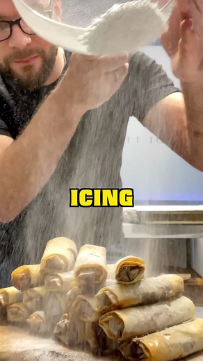 Filo Mince Pie Rolls Recipe. Did I use enough butter for this one? #mincepies #recipes #recipe | Pinch of Mint