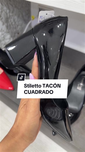 Catálogo de Stilettos con Tacón Cuadrado | Variedad de Opciones