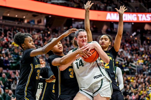 Michigan women's basketball completes sweep of MSU with blowout win