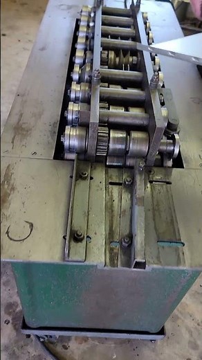 FOR SALE: LOCKFORMER CLEATFORMER 8900 22GA