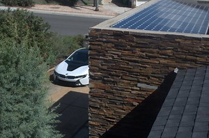 Road trip to Oregon aboard a BMW i8