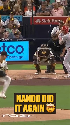 754K views · 13K reactions | ANOTHER HOME RUN ROBBERY BY FERNANDO TATIS JR.  | MLB | Facebook