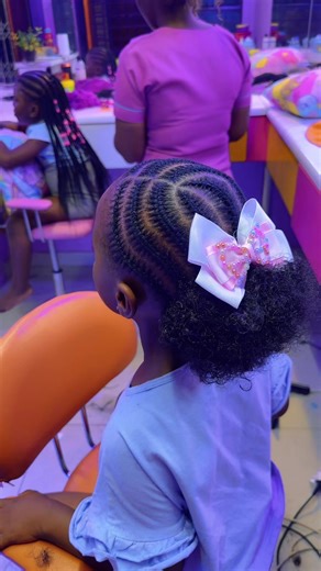 Graduation Hairstyles for Kids 2024 | Ideas & Tips