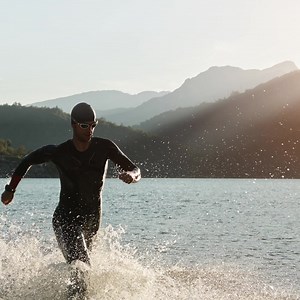 Did you know you can preload with nitrates from beet for enhanced performance?  To preload in preparation for an event take 30g each day in the 5 days leading up to race day. The powder can be added to water, smoothies or used in food. Saliva is key for the conversion from nitrates to nitric oxide, which helps increase blood flow delivering more oxygen and nutrients to working muscles. #nitrates #sportsnutrition #puresportsnutrition | PURE Sports Nutrition | Facebook