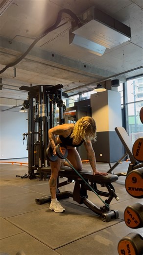 Banded Single Arm Bent Over Row