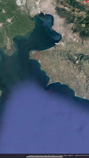 Mysterious UFO Sunk at Sea Since 2017 | Google Earth Discovery