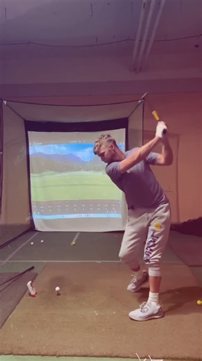 TheStack on Instagram: "Stackers everywhere are already putting in the work this off-season... If you’re not… someone else is. ‼️With average gains of 10.1 mph, the path to more speed and better scores is clear. It’s no wonder more than 60,000 golfers have joined the movement. #THESTACKSYSTEM #golf #golftraining #golfgifts #golfspeedsystem @chriscomogolf @blackburngolf @mattfitz94 @sashomackenzie @jertybird"