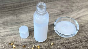DIY Hand Cream Recipe With Natural Moisturizing Ingredients