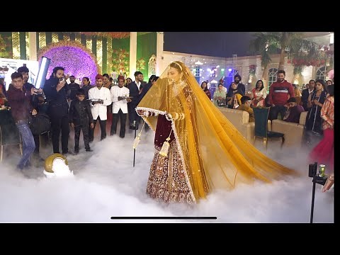 Bride entry dance😍/ Indian wedding 2023/ Mansi Yadav Bridal entry / ShivkiMansi