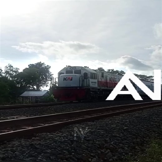aim tired.. #N0F41 #kai121_ #railfansindonesia #xybca #fyppppppppppppppppppppppp