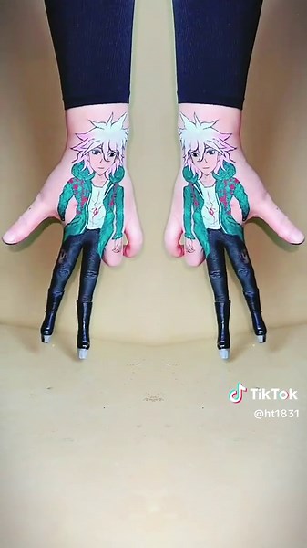 Hand Dance Videos: Finger Wave and Pointing Finger Trend on TikTok