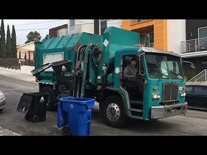 37275: Diesel Mini Amrep Garbage Truck