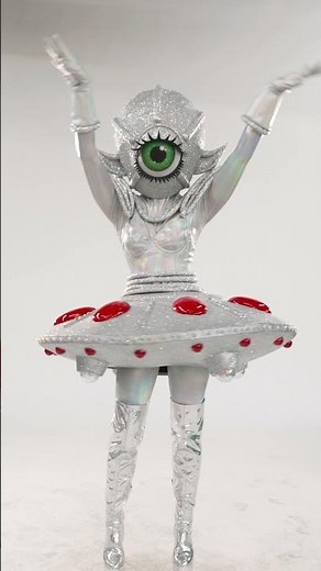 meet the ufo #themaskedsinger #360