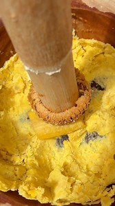 Happy #NewYear. Nothing to see here… just #Ghanaian #goodness showing off. 😋🔥. #TasteGhana #itzjulicious | DinewithJul