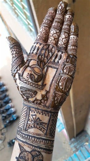 Bridal Mehndi 💍#mehndi #henna #mehndi #mehndi #hennatattoodesign #hennatattoodesign #henna #hennades